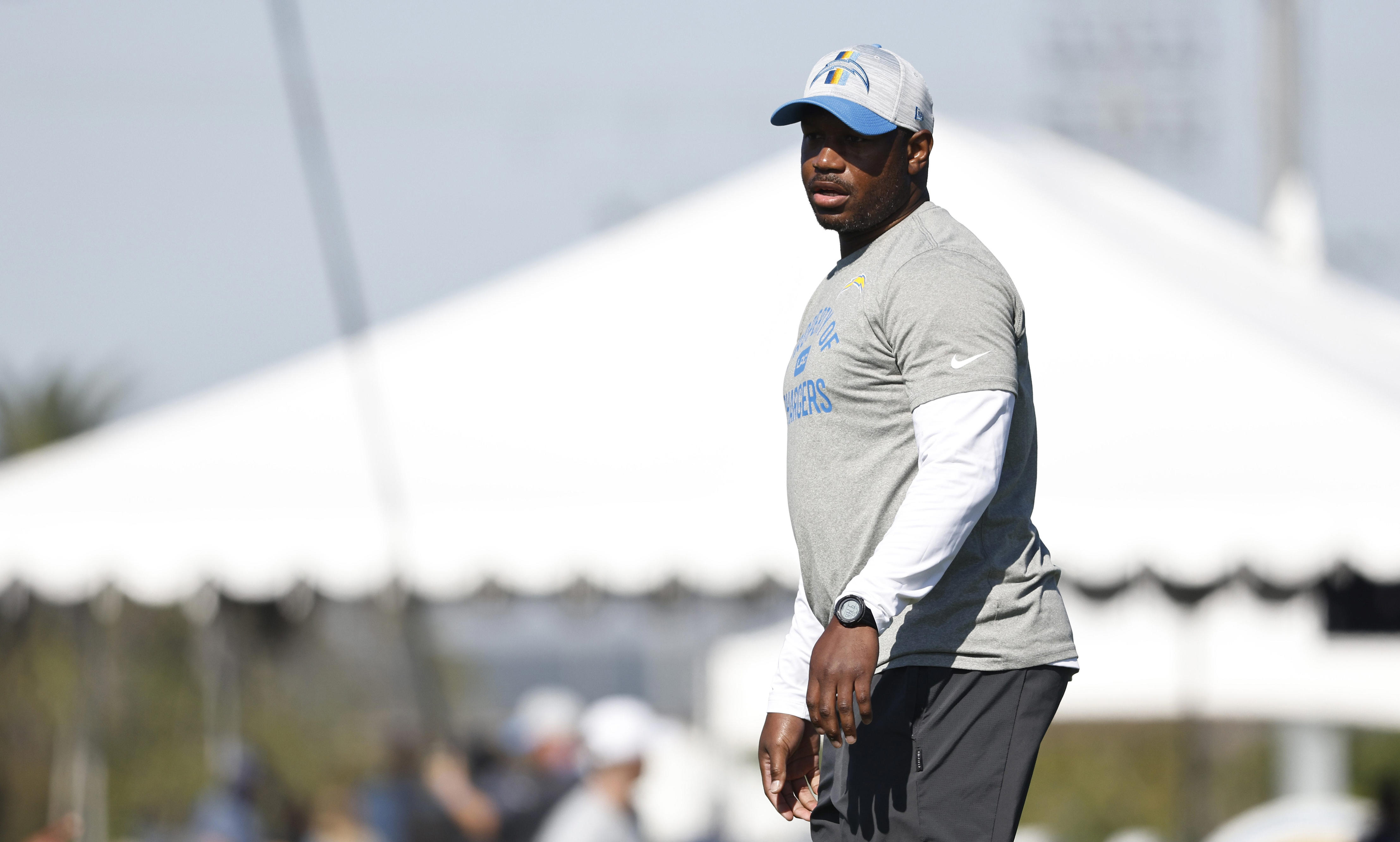 Report: Panthers adding former Chargers DC to coaching staff