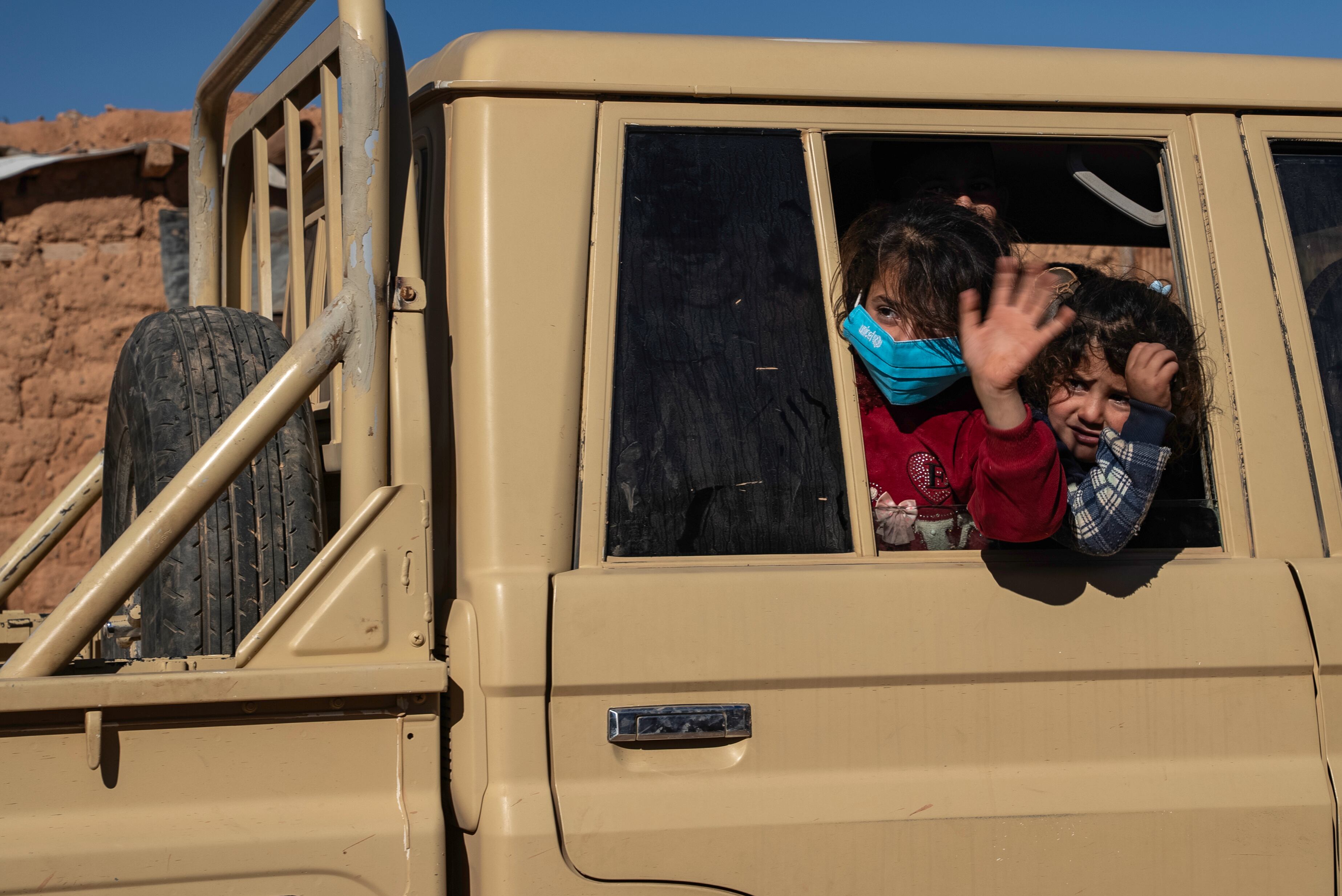 Syrians trickle out of Rukban desert camp with memories they want to forget