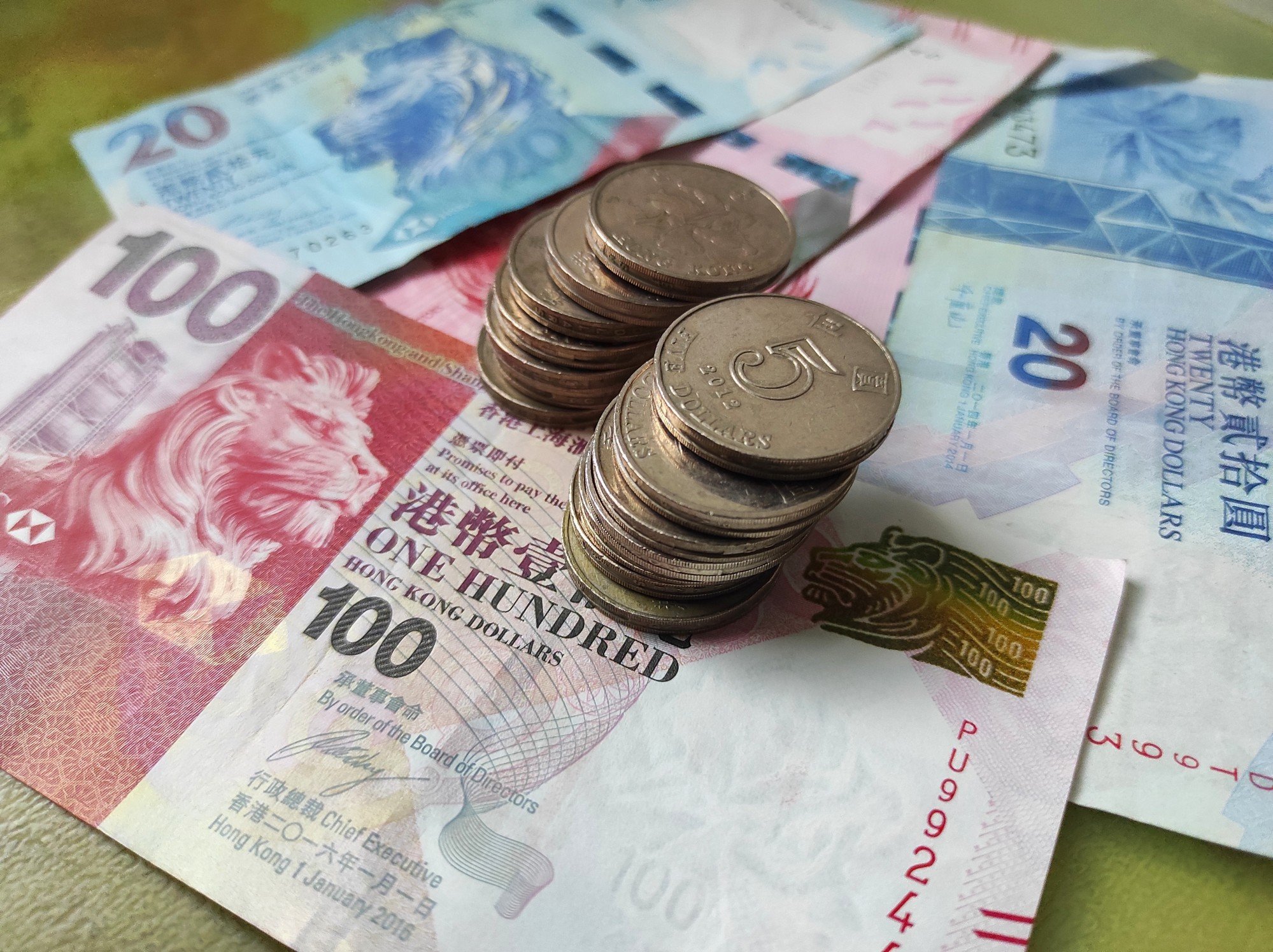 Feng shui tips for Sheep in the Year of the Snake for luck in love ...