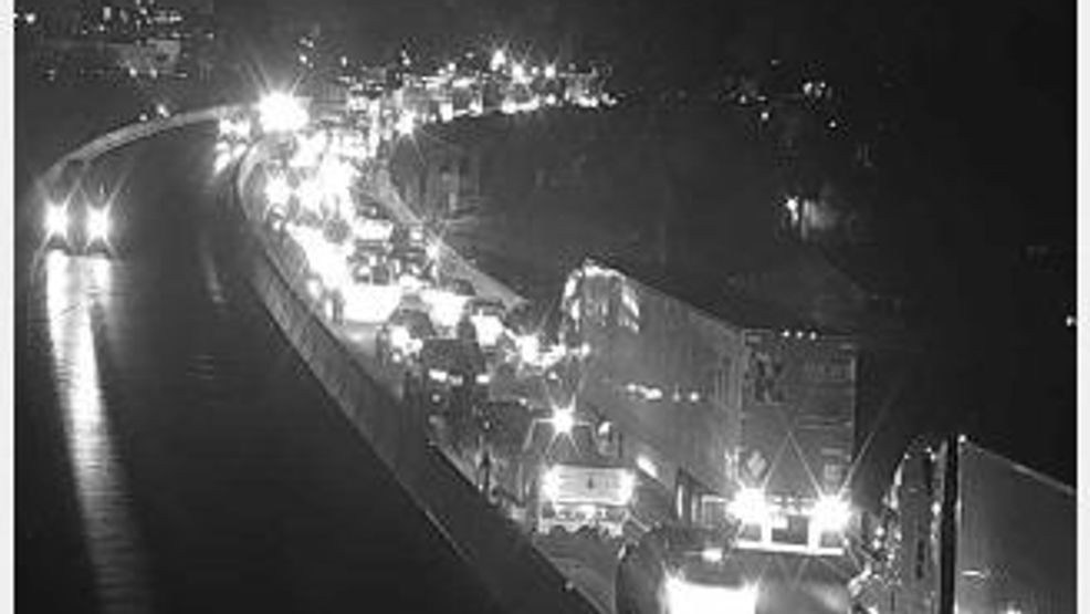 Crash involving multiple semi-trucks blocked I-5 northbound lanes in ... Crash involving multiple semi-trucks blocked I-5 northbound lanes in ...
