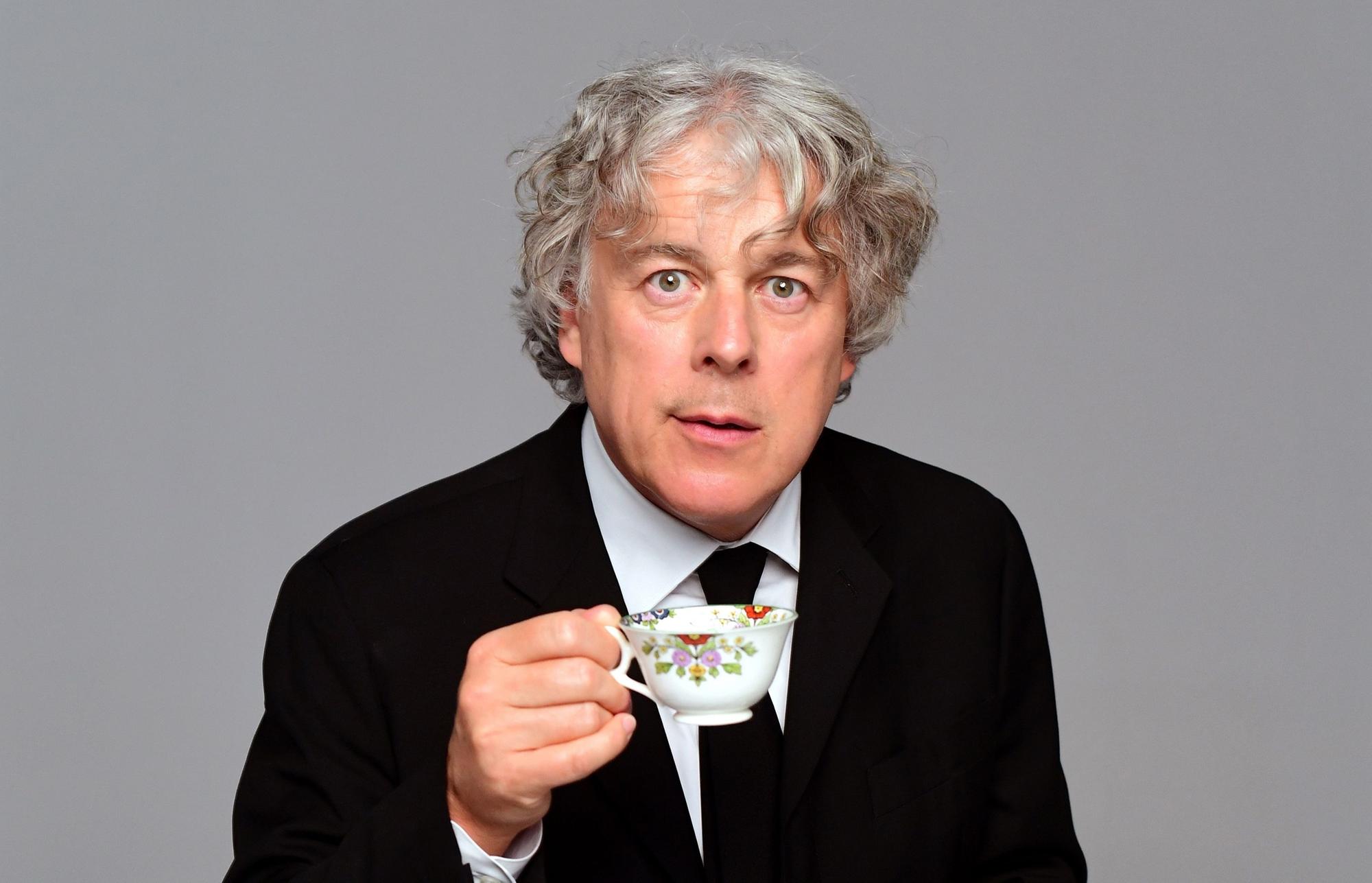 Comedian Alan Davies announces first UK tour in ten years