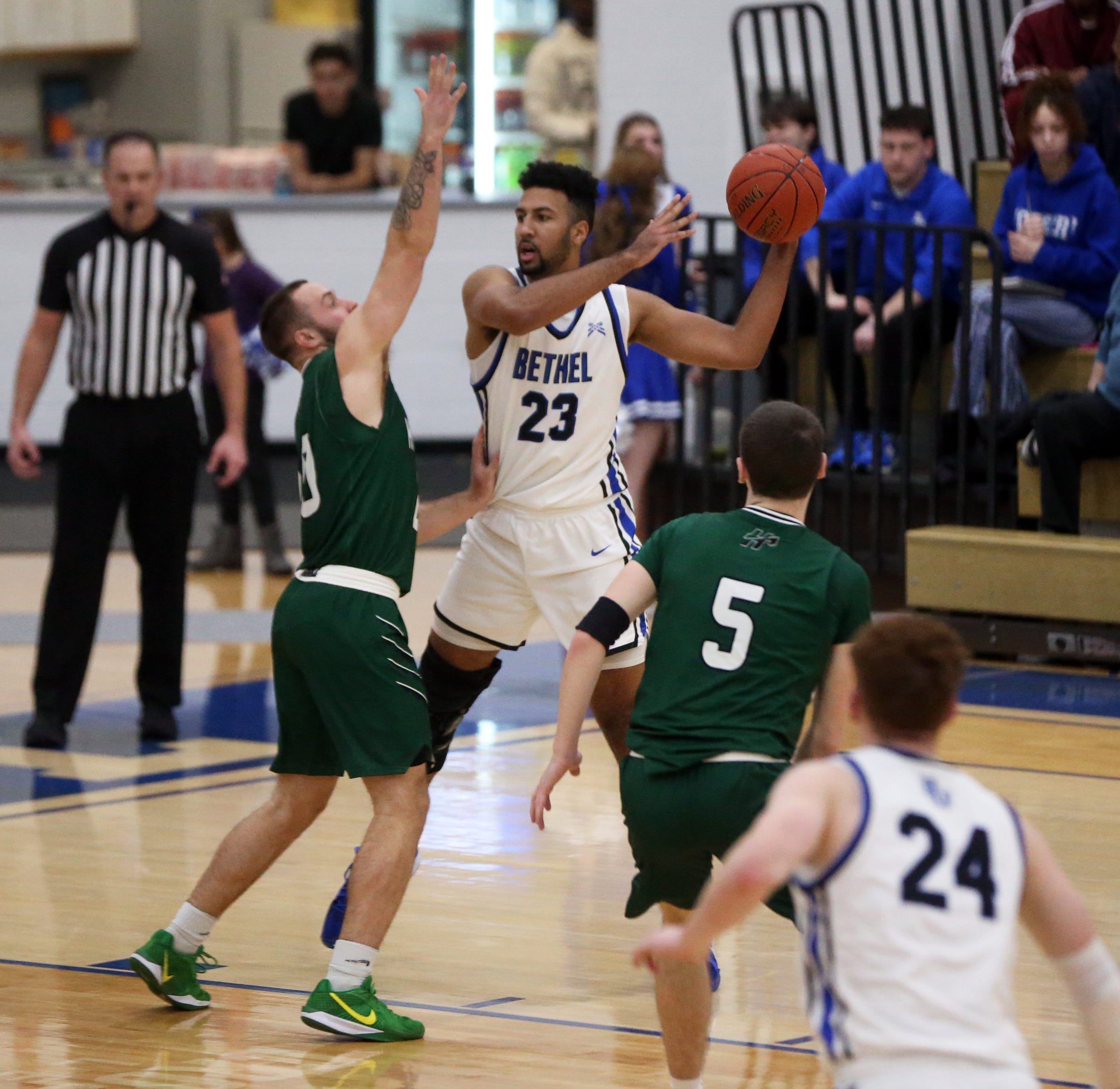 Bethel basketball faces familiar foe in NAIA Tournament quarterfinals