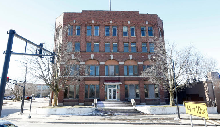 Studebaker Corp. HQ building owner gets tax breaks for roof, window ...