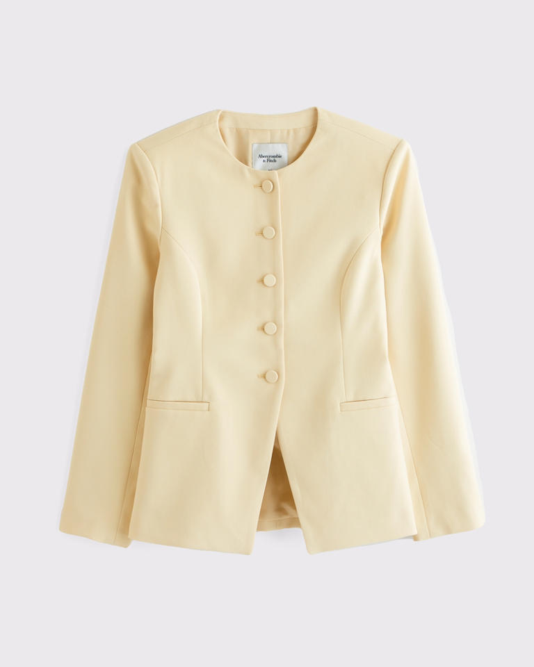 The 5 Blazer Trends That Will Define 2025, According to Stylish People ...