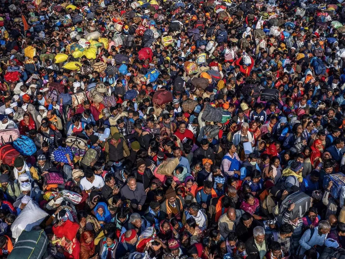 Maha Kumbh 2025: Vehicles to be stopped along Prayagraj borders, here ...