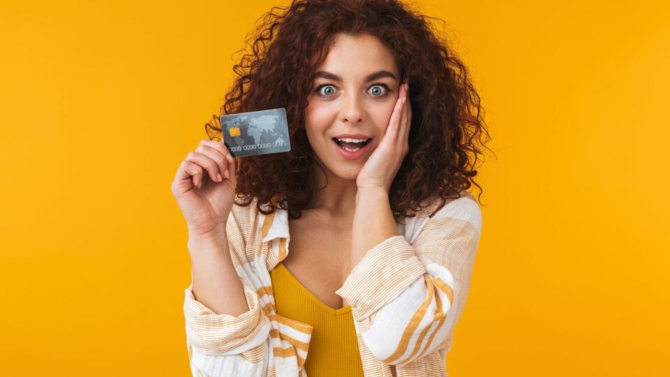 Paying your Axis Bank credit card bill? Discover 8 fast payment options