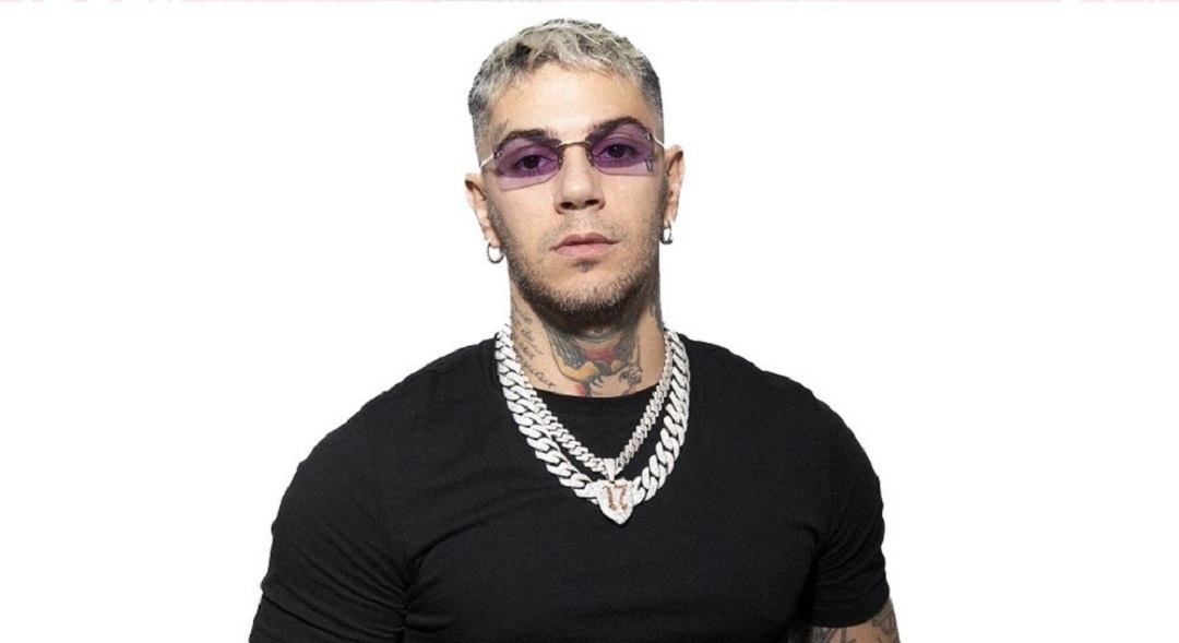 Demoni di Emis Killa: il testo e il significato della canzone che il ...