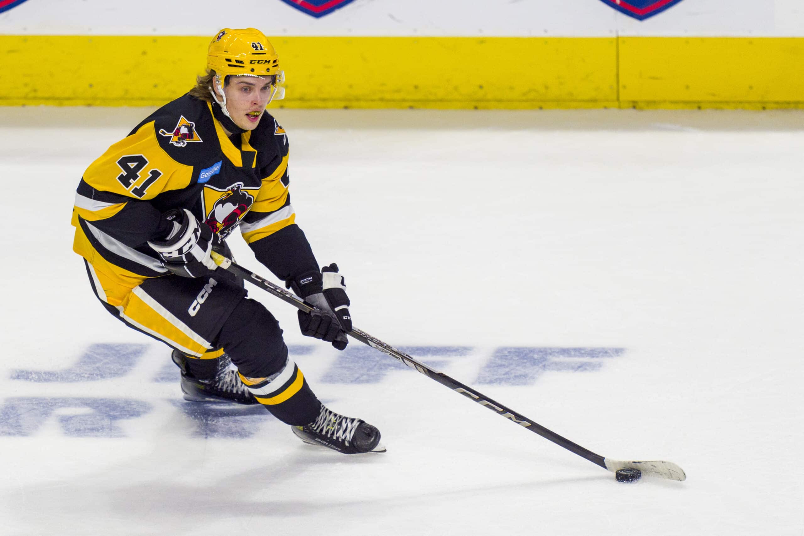 Ville Koivunen pelaamisesta nuoruuden idolinsa Sidney Crosbyn kanssa ...