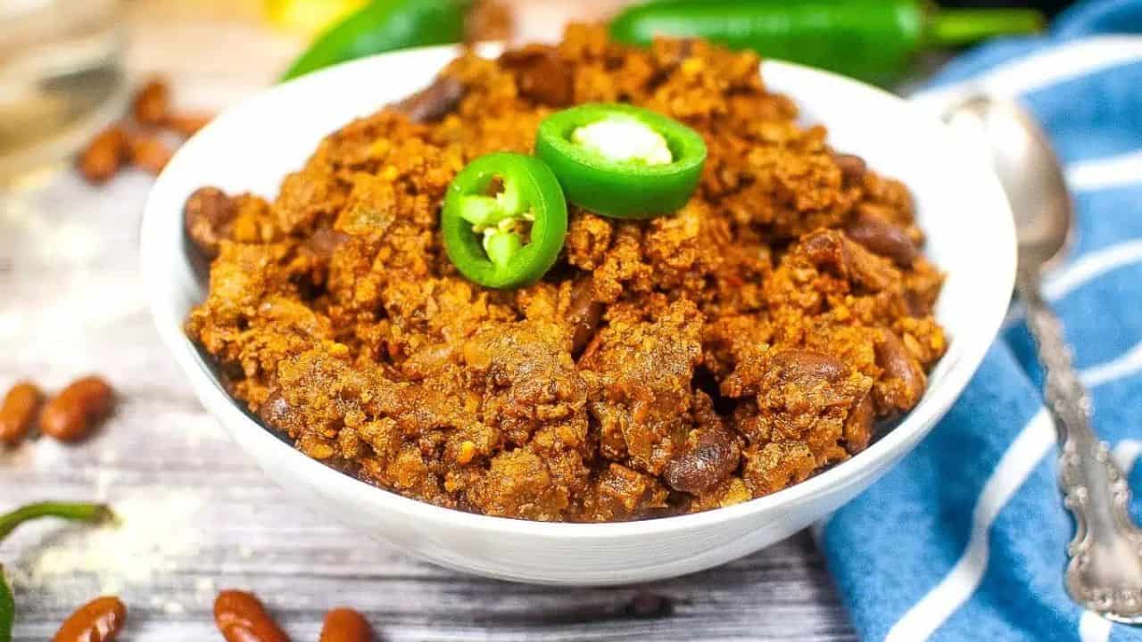 Warm Up With These 21 Hearty And Flavorful Chili Dishes