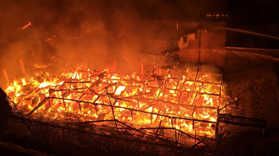 Crews battle fire at Blue Heron paper mill Thursday morning