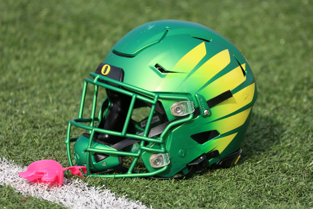 Top 10 Greatest Oregon Football Players Of All Time
