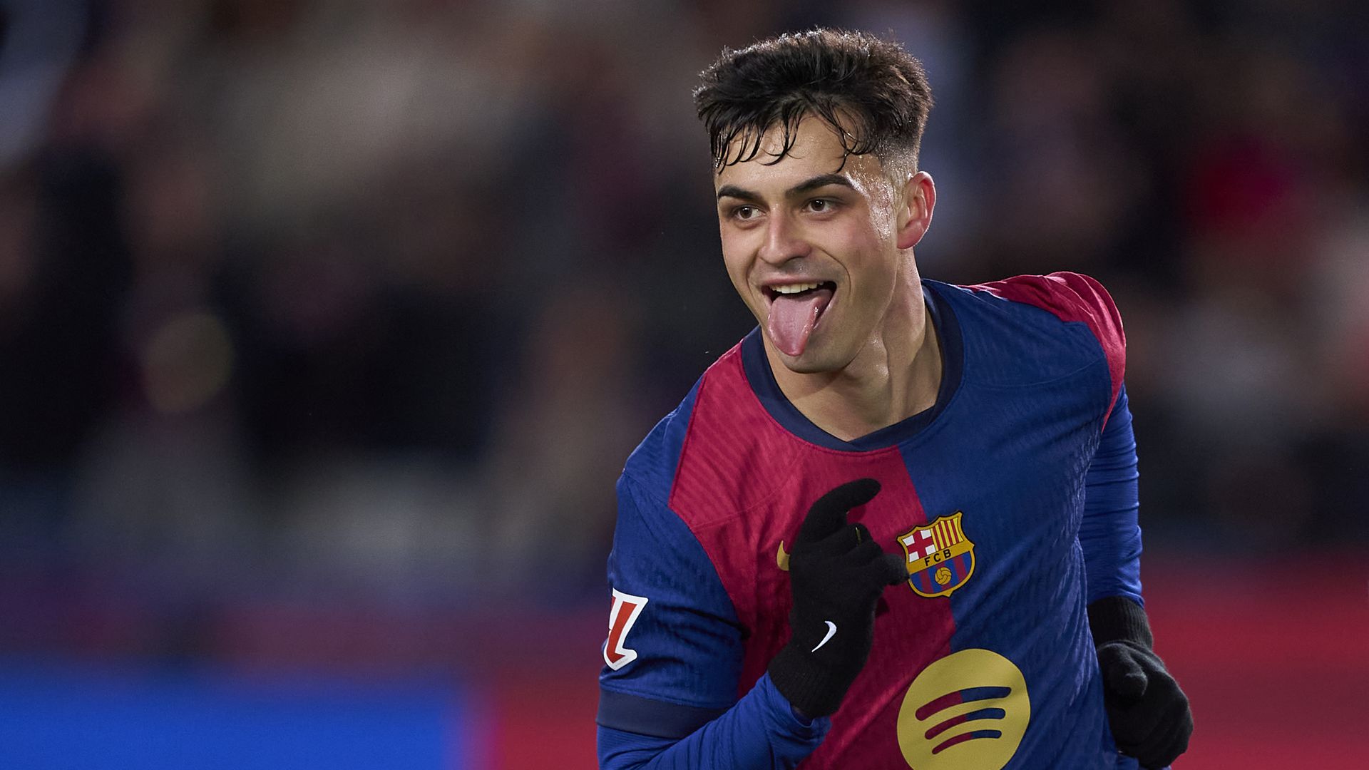 OFFICIAL: Pedri signs new Barcelona contract until 2030