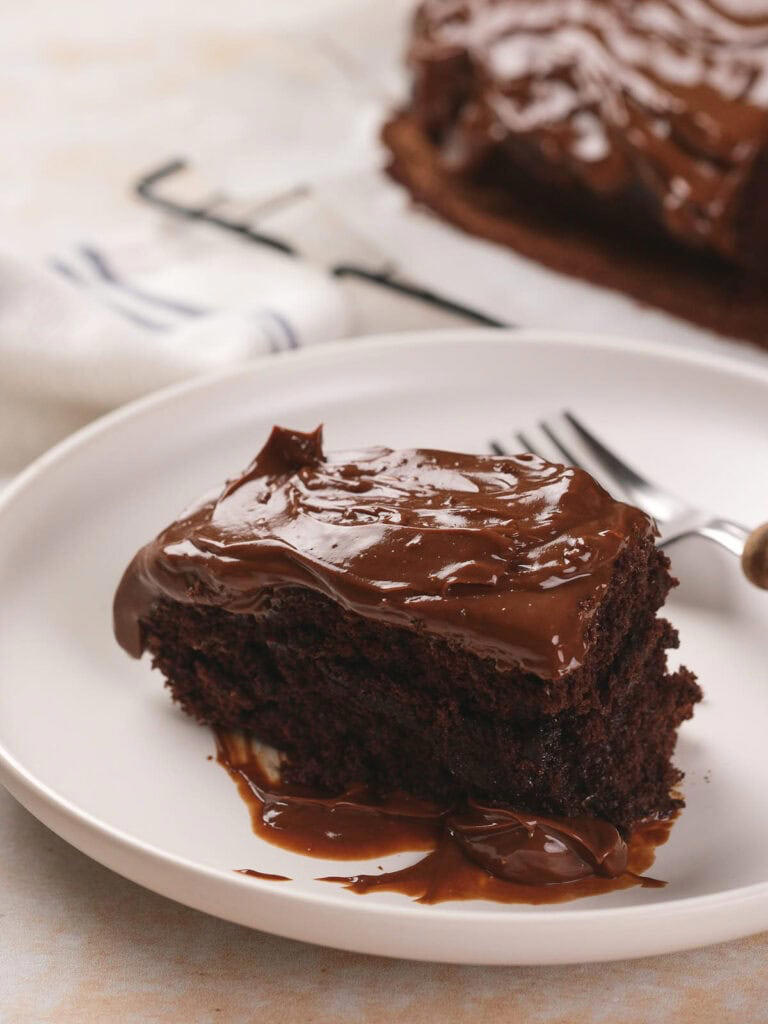 Your Search for the Best Chocolate Fudge Cake Ends Here
