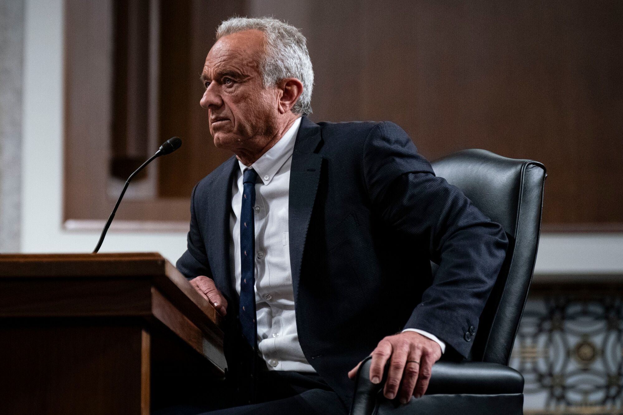 RFK Jr. Hearing Leaves Key GOP Senator ‘Struggling’ on Vote