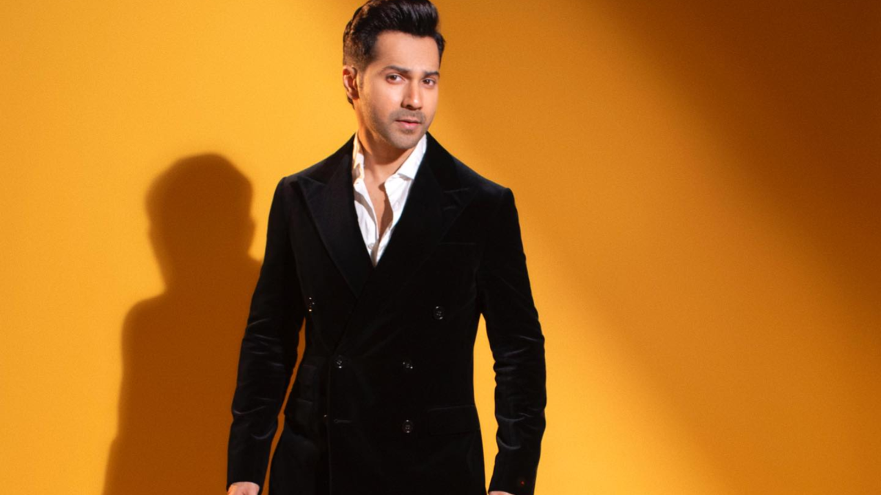 Varun Dhawan's Border 2 Look OUT! Actor Sports Moustache In FIRST Pic ...