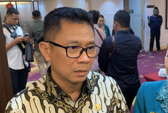 Pj Bupati Mimika: Kalau Ada Edaran dari Pusat, Kami Ikuti