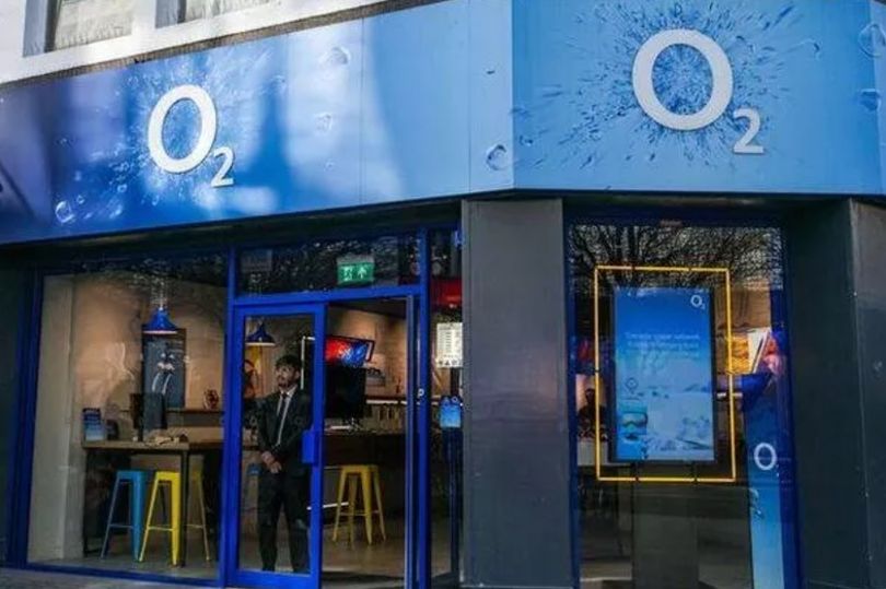 O2 issues 24-hour warning to all 'existing' mobile customers