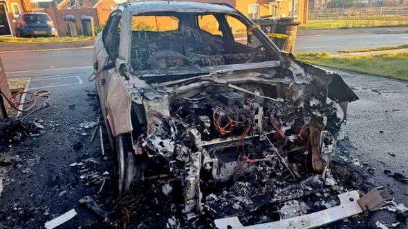 EV explodes into huge fireball on family's driveway leaving owner ...