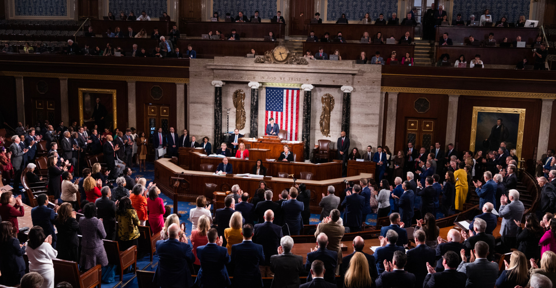 How the US struggles to fund its government