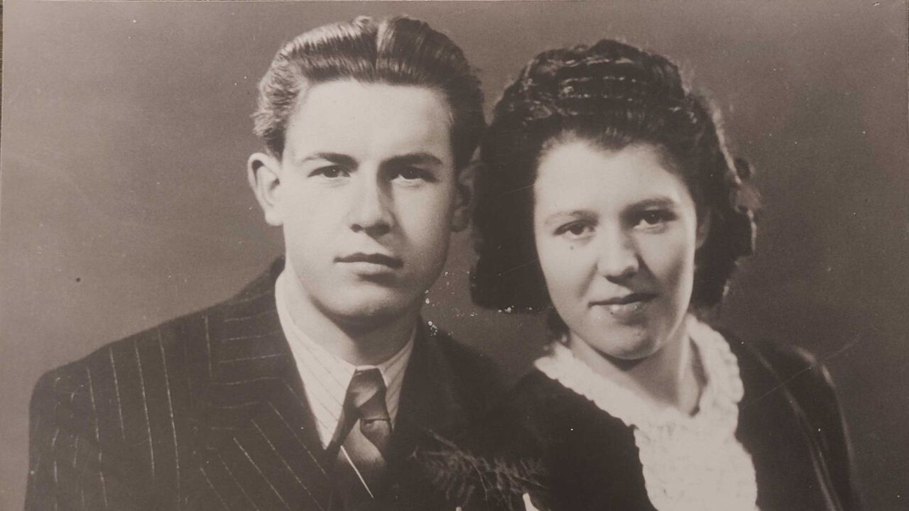 Edward (101) en Angeline (99) uit Houthalen-Helchteren vieren 82-jarig huwelijksjubileum te ...