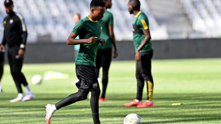 Broos ‘just a little bit afraid’ of Mofokeng joining Barcelona or Rangers