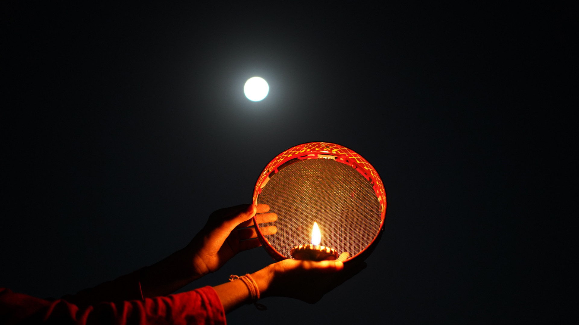 ¿Qué ritual de luna llena es el mejor para tu signo?