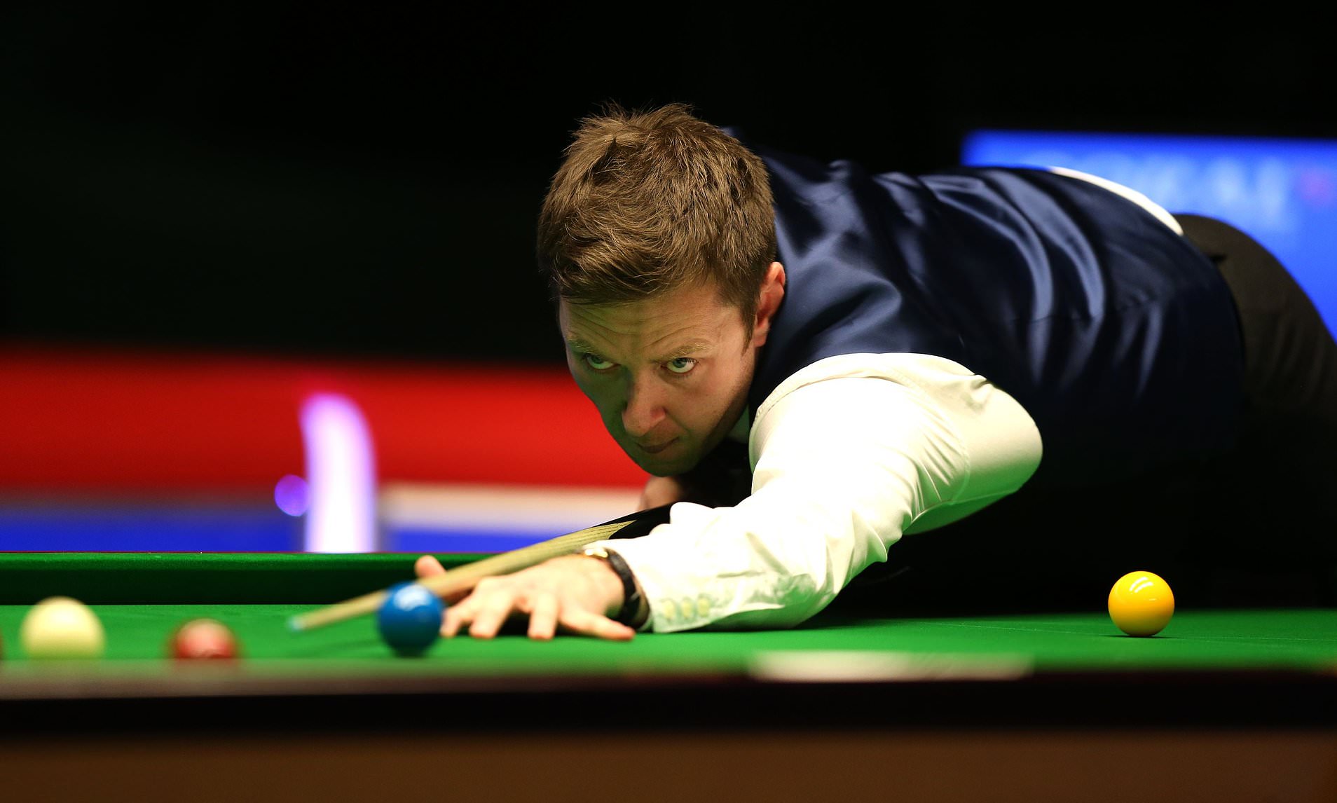Snooker star Ricky Walden, 42, taken to hospital and forced to pull out ...
