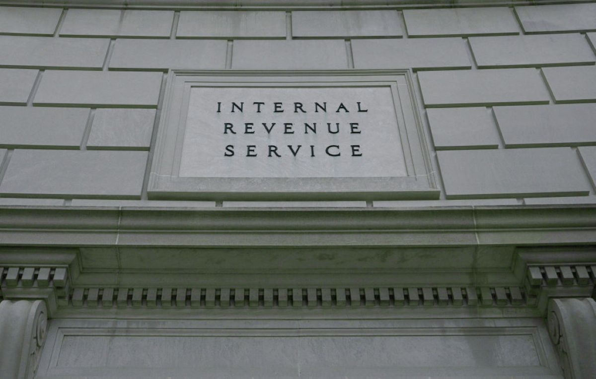 IRS Refund Tracker: Estimated Refund Time Based on E-Filing Date