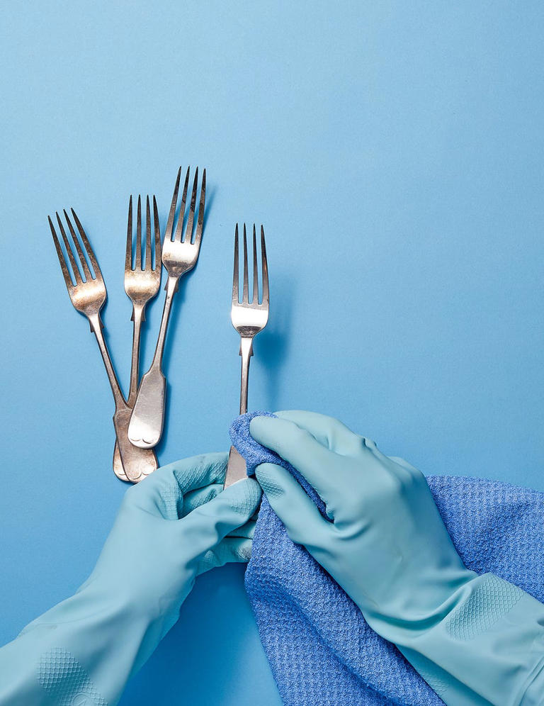 The #1 Way To Clean Tarnished Silver At Home, According to Cleaning Experts