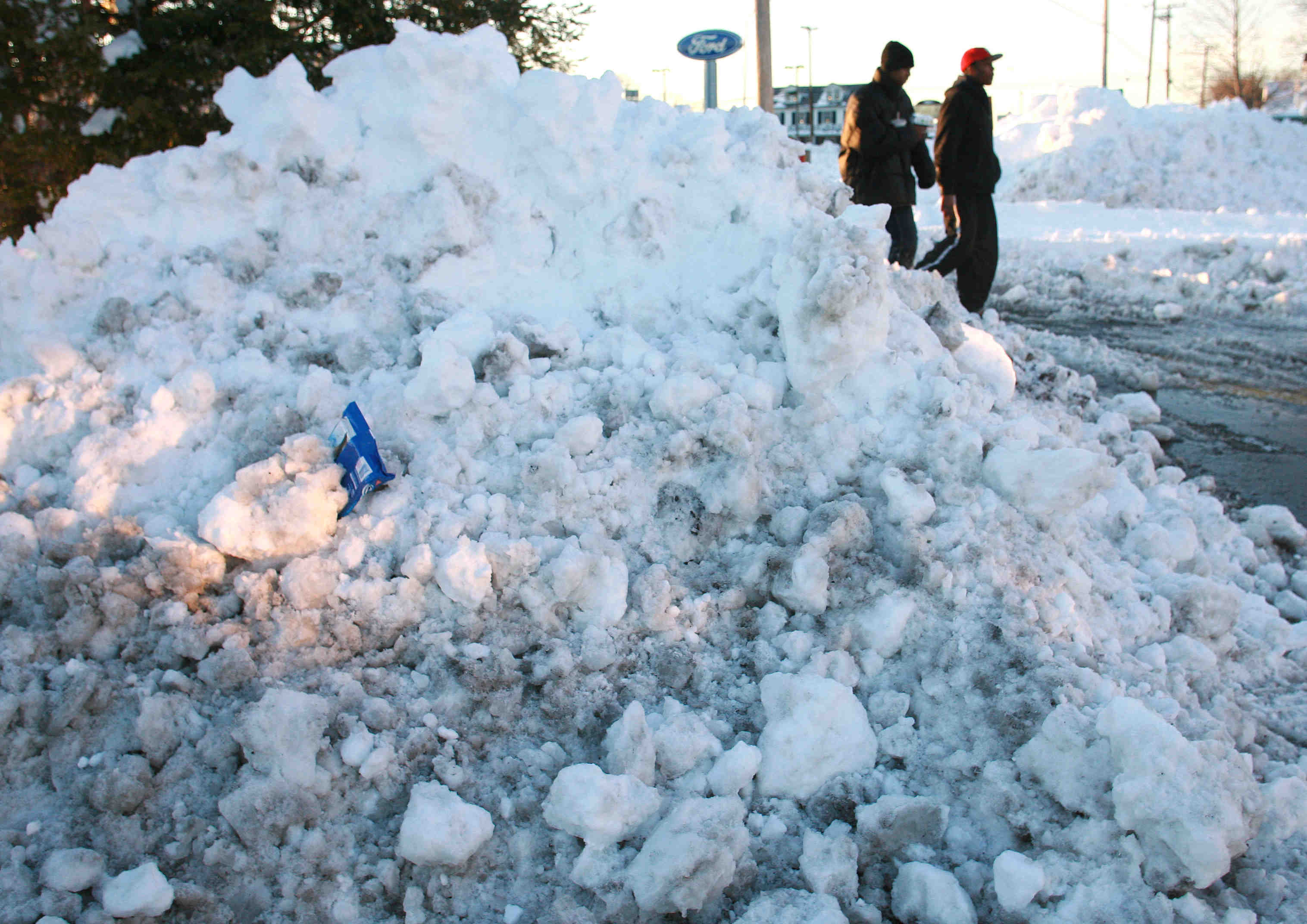 Winter storm to bring several inches of snow to Delaware. Track storm radar