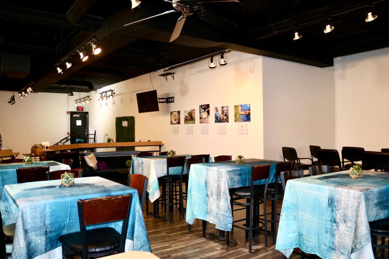 Ribbon cutting kicks off grand re-opening of Argrow’s House Gift Shop ...