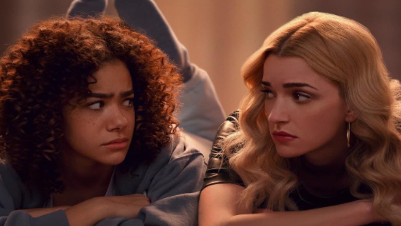 Netflix Announces Ginny & Georgia Season 3 Release Date; Highly ...