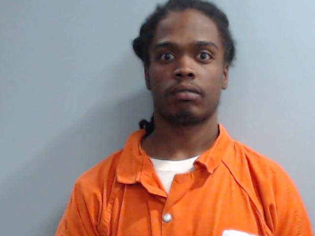 Man accused of Lexington bank robbery ran, threw money along the way