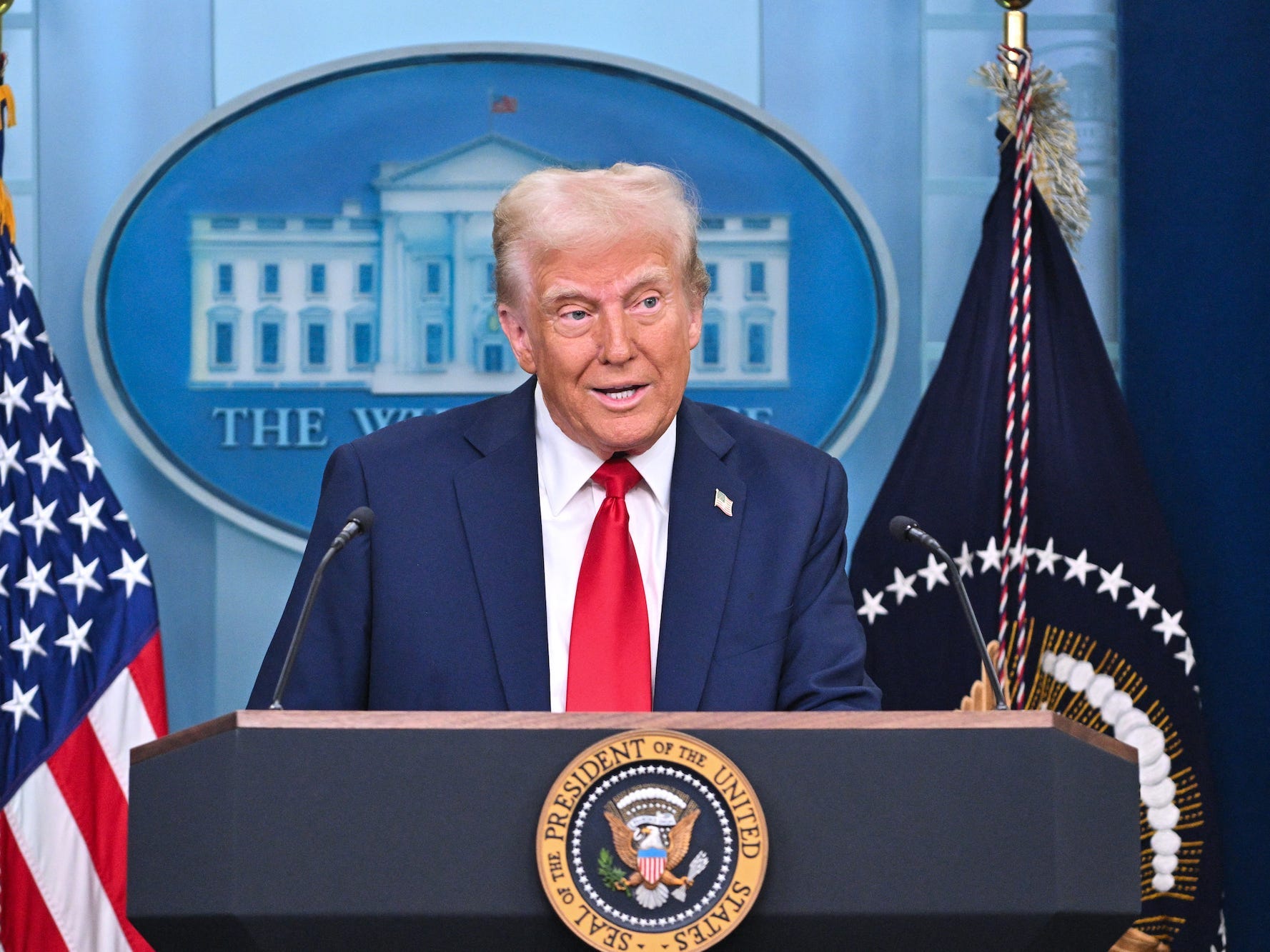 Trump criticizes FAA diversity efforts after deadly plane crash, even ...