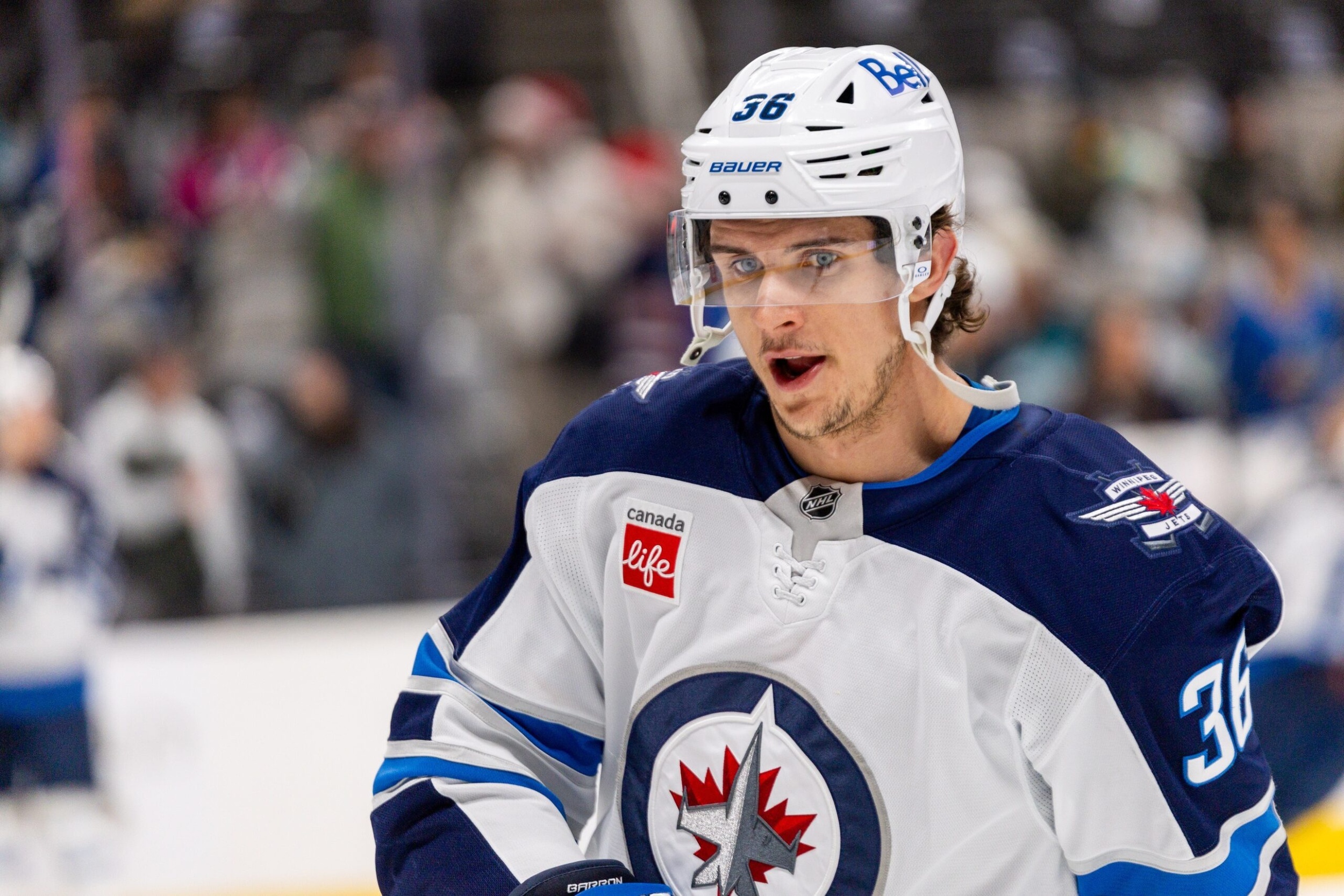 Jets’ Morgan Barron week-to-week with upper-body injury