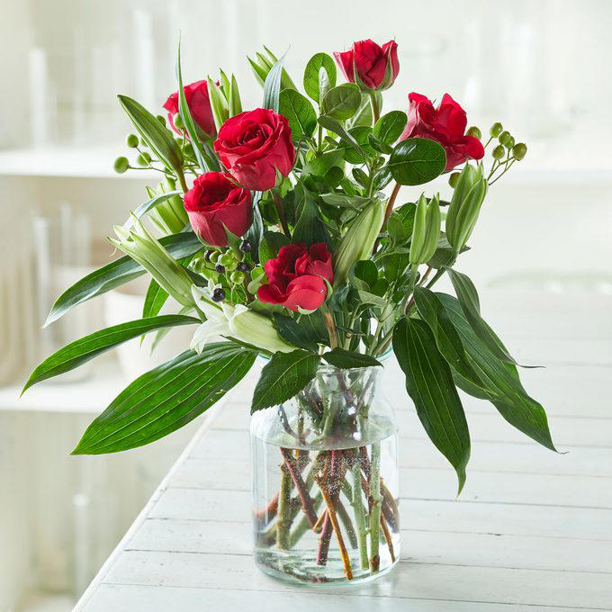Valentine’s Day flower delivery: 7 bouquets we’re sending in 2026 [tested]