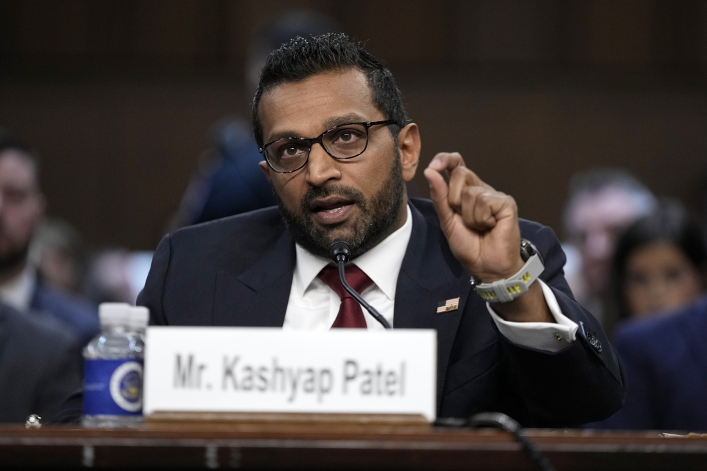 Trump's FBI chief pick, Kash Patel, insists he has no 'enemies list ...