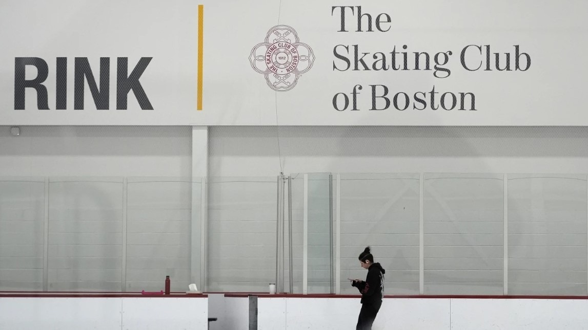 Washington DC plane crash: World Champion coaches, rising stars among ...