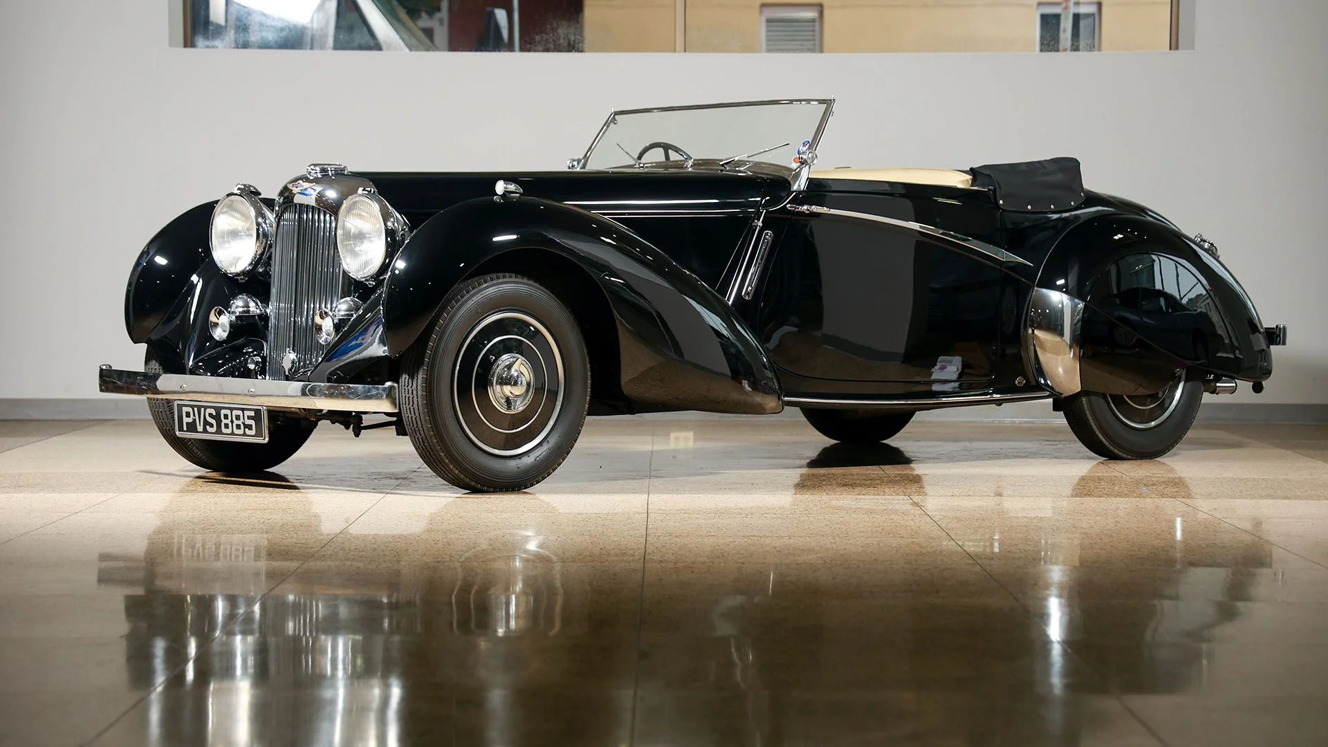 10 Perfect Prewar Cars at Broad Arrow’s Academy of Art Auction