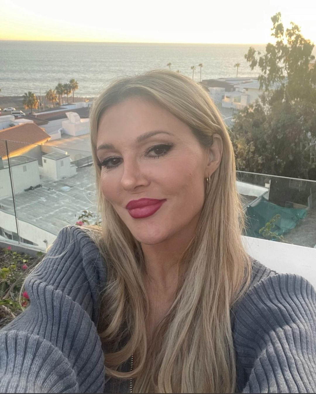 Brandi Glanville undergoes 4 biopsies by Dr. Terry Dubrow to figure out ...