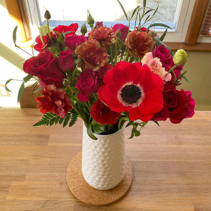Valentine’s Day flower delivery: 7 bouquets we’re sending in 2026 [tested]
