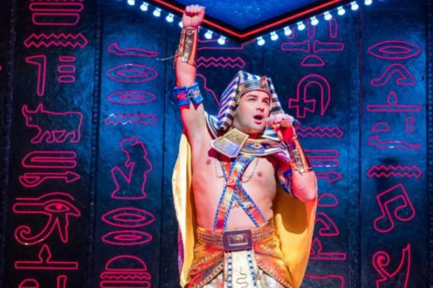 Photos show hit X-Factor winner in new Cliffs Pavilion Andrew Lloyd ...