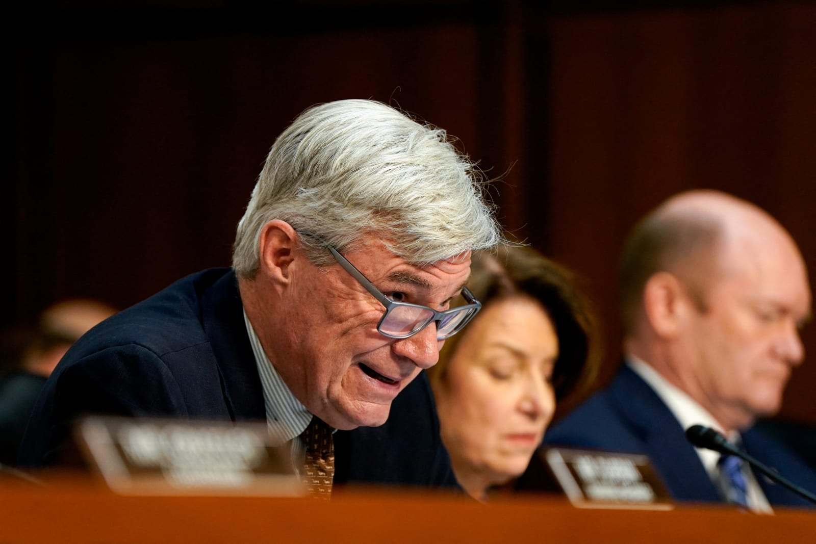 'That you?' Senator produces chainsaw meme referencing Kash Patel ...