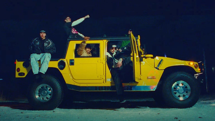 LiAngelo Ball connects with brothers Lonzo and LaMelo in “Tweaker” clip