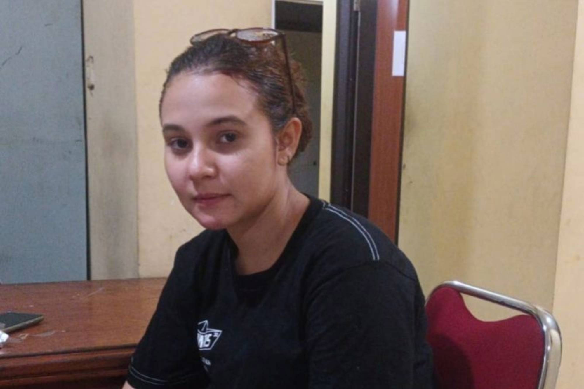 Polisi Ungkap Penyebab Kecelakaan Artis FTV Larasati Nugroho Polisi Ungkap Penyebab Kecelakaan Artis FTV Larasati Nugroho
