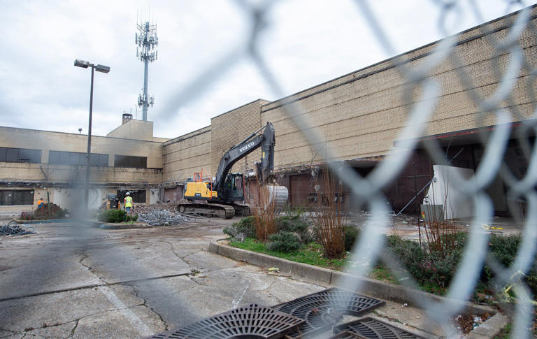 After years of maintenance issues, demolition begins on the Eudora ...