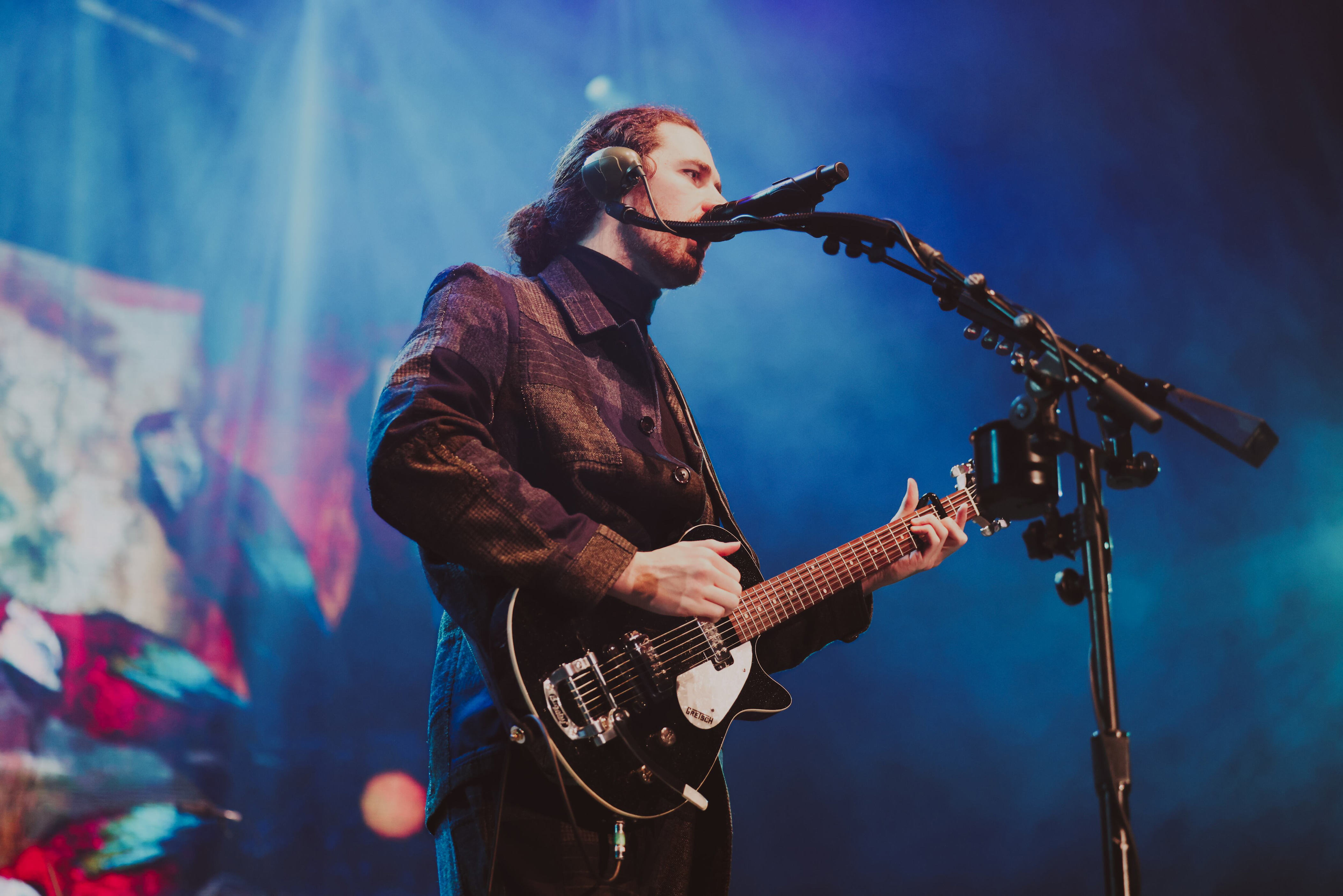 Hozier bringing Unreal Unearth Tour to Seattle this summer