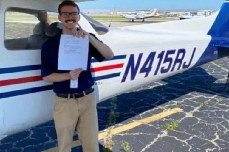 Father of American Airlines pilot killed in DC crash says Black Hawk ...