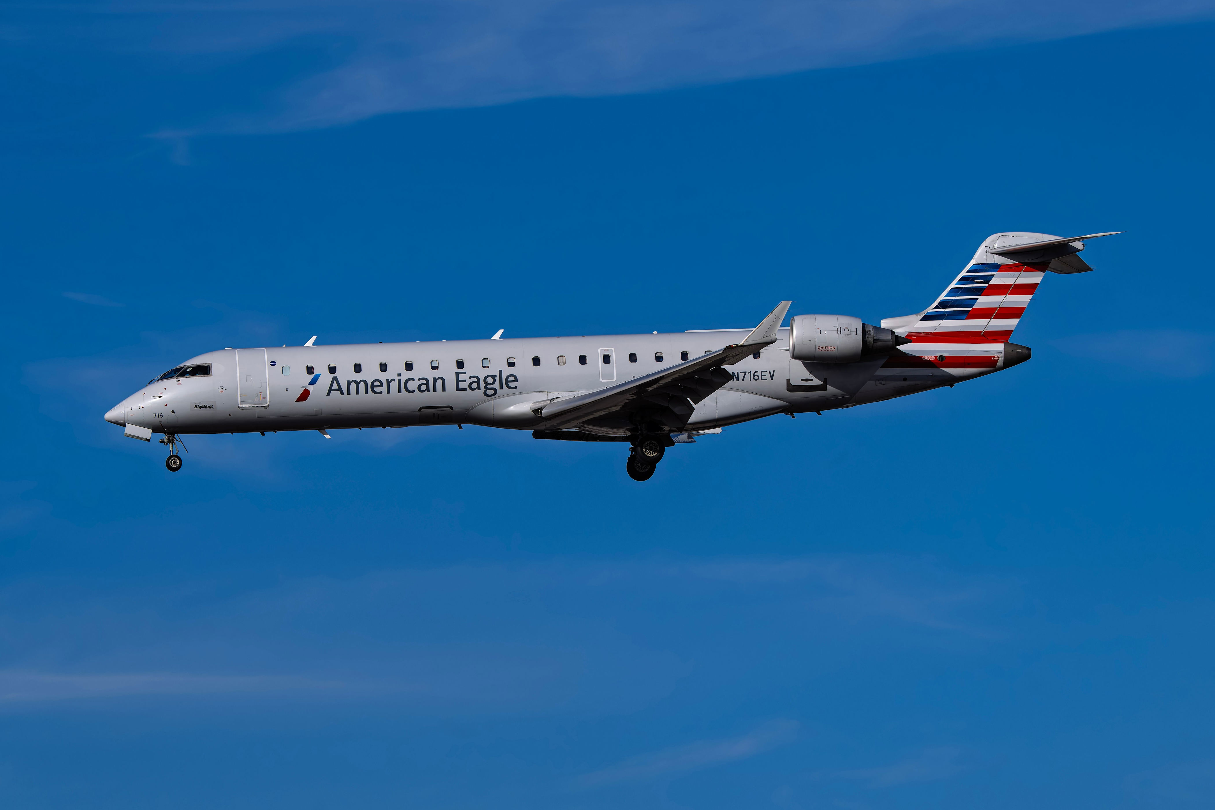 American Eagle Flight 5342 Crash Raises Questions Of Congestion In DC ...