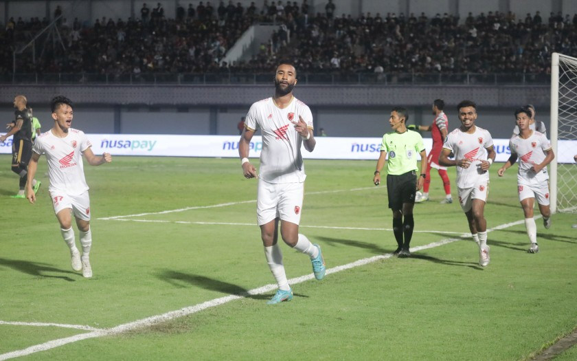 Persib vs PSM: Juku Eja Pincang, Maung Bandung Pantang Jemawa Persib vs PSM: Juku Eja Pincang, Maung Bandung Pantang Jemawa